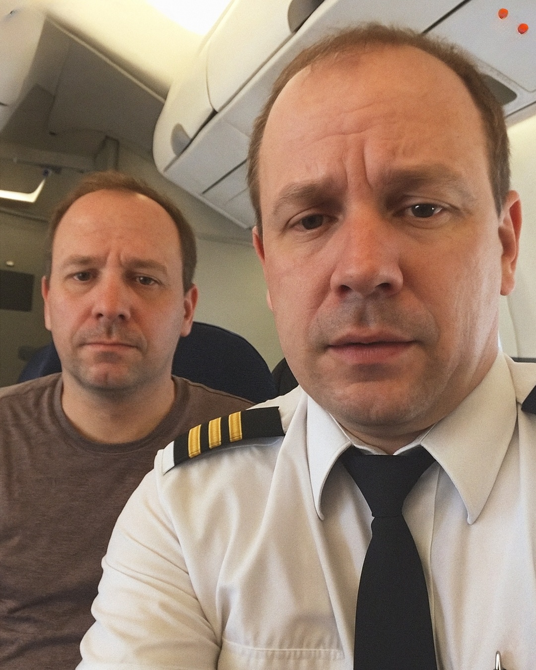 “A MILLIONAIRE MOCKS A POOR WOMAN WITH THREE KIDS IN FIRST CLASS—UNTIL ...