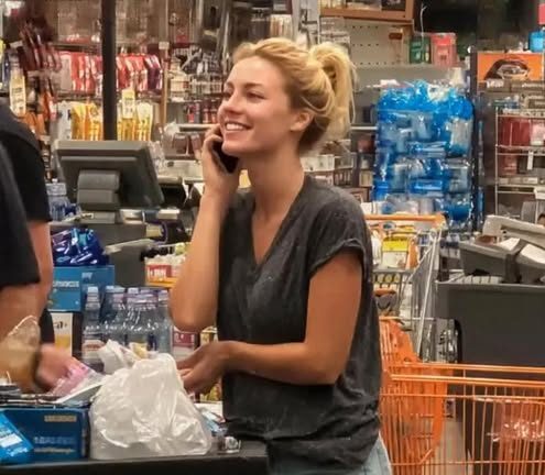 Rude Shopper Cut in Line at the Store — She Was Shocked When She Later ...